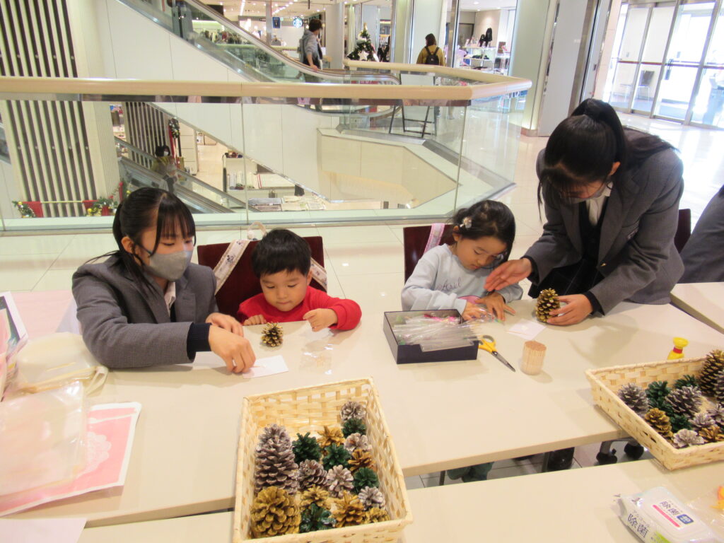 seikatsu club 倉敷天満屋でワークショップを開催しました | 倉敷翠松高等学校